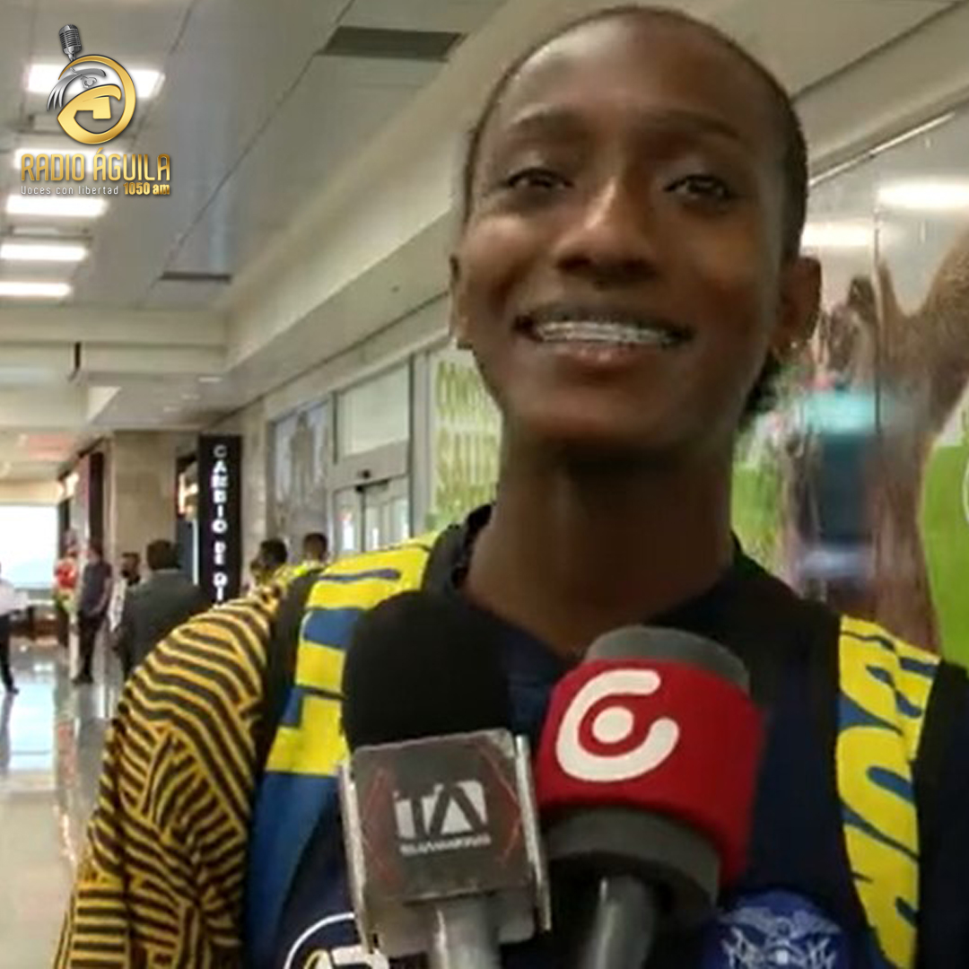 Kiara Rodríguez, doble campeona mundial, llega triunfante a Ecuador con ...